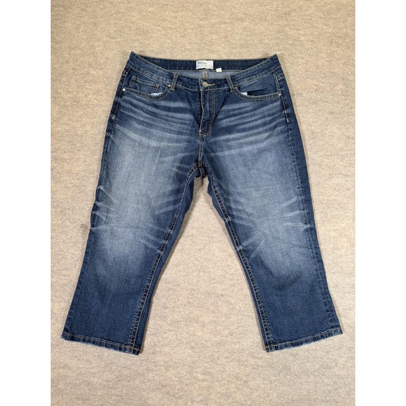 BKE | Jeans | Bke Gabby Capri Jeans Womens 32 Medium Wash Blue Relaxed ...